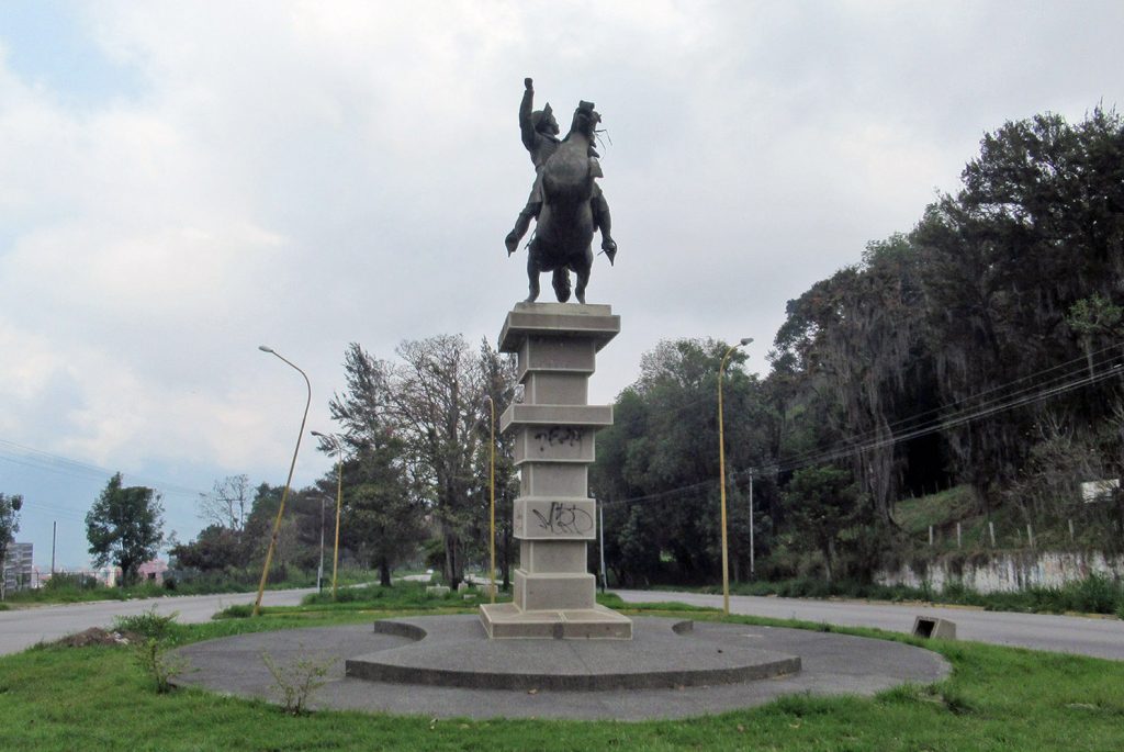Estatua ecuestre de Páez en Mérida, obra maestra de Andrés Pérez Mujica ...